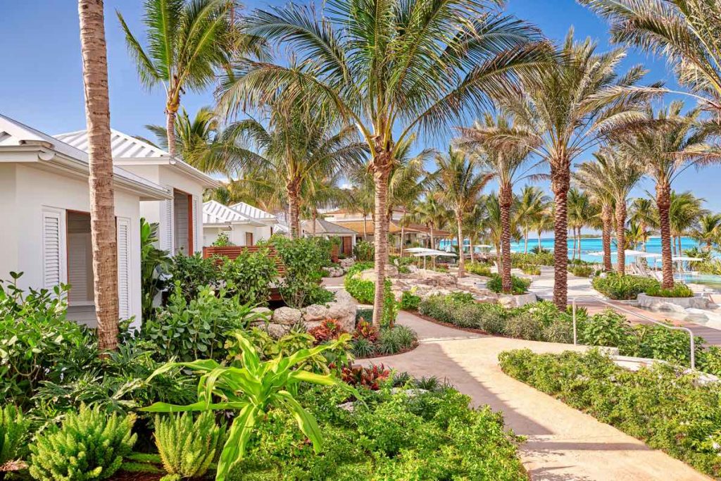 Nassau Bahamas Dining - 25 North | Baha Bay Waterpark at Baha Mar