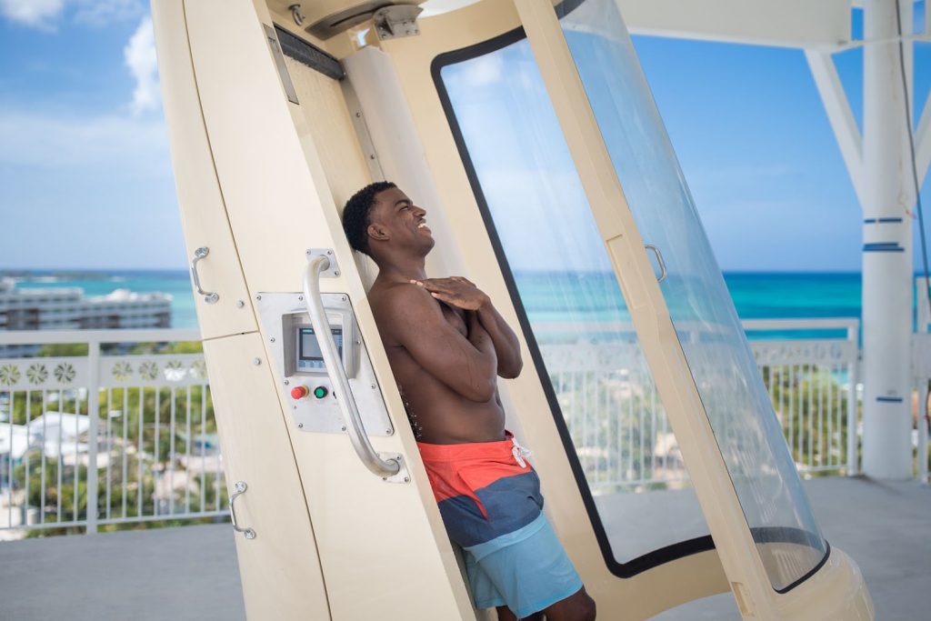 Bahamas Water Park - Best Waterslides - Devil's Backbone | Baha Bay